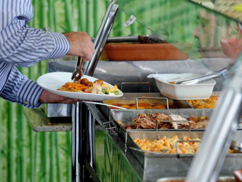 40% dos restaurantes de comida a quilo fecham