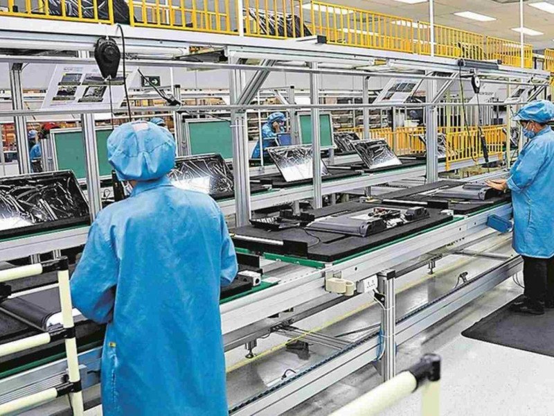 Fábricas de eletroeletrônico param parcialmente