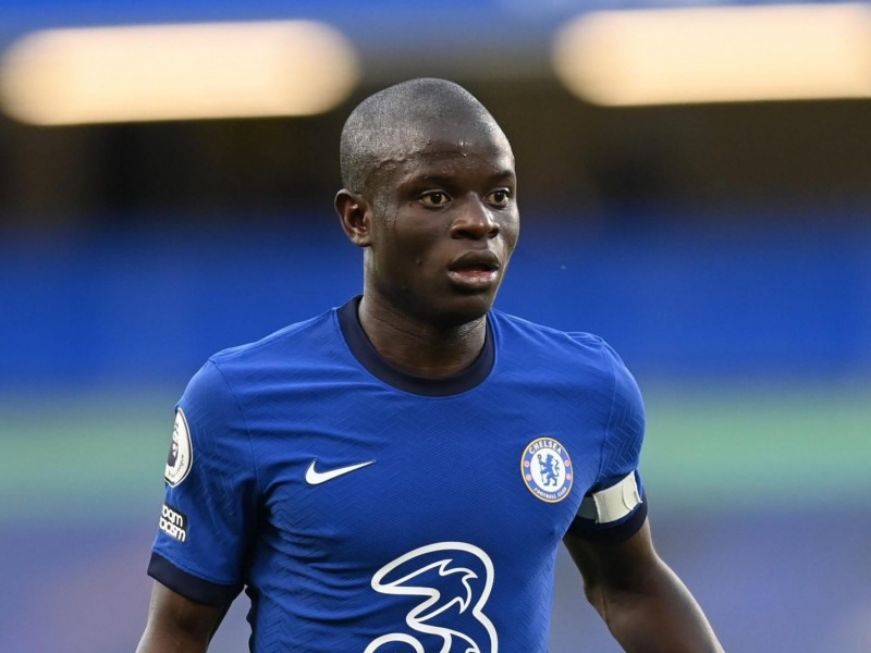 Chelsea estreia com favoritismo em baixa