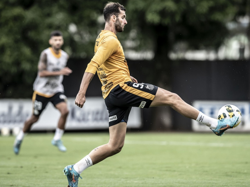 Em casa, Santos joga a vida contra chilenos