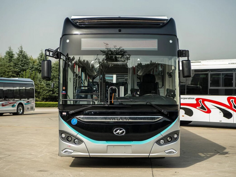 Grupo chinês Higer Bus vai abrir fábrica de ônibus elétrico no Ceará