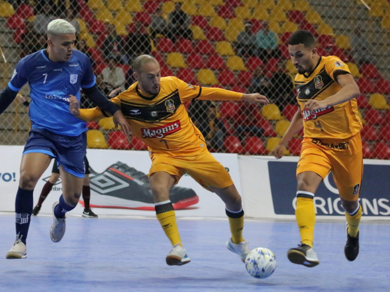 Magnus sofre gol no último lance e é eliminado da LNF