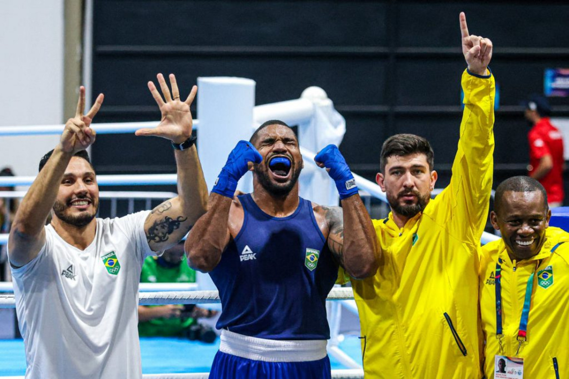 Com participação de sorocabano, equipe brasileira de Boxe faz melhor ...
