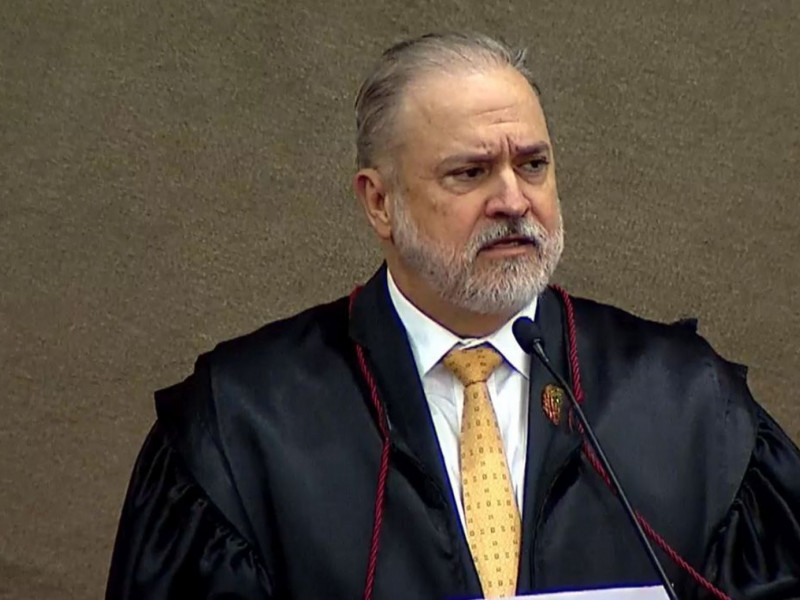 Aras recorre contra medida que amplia poderes do TSE