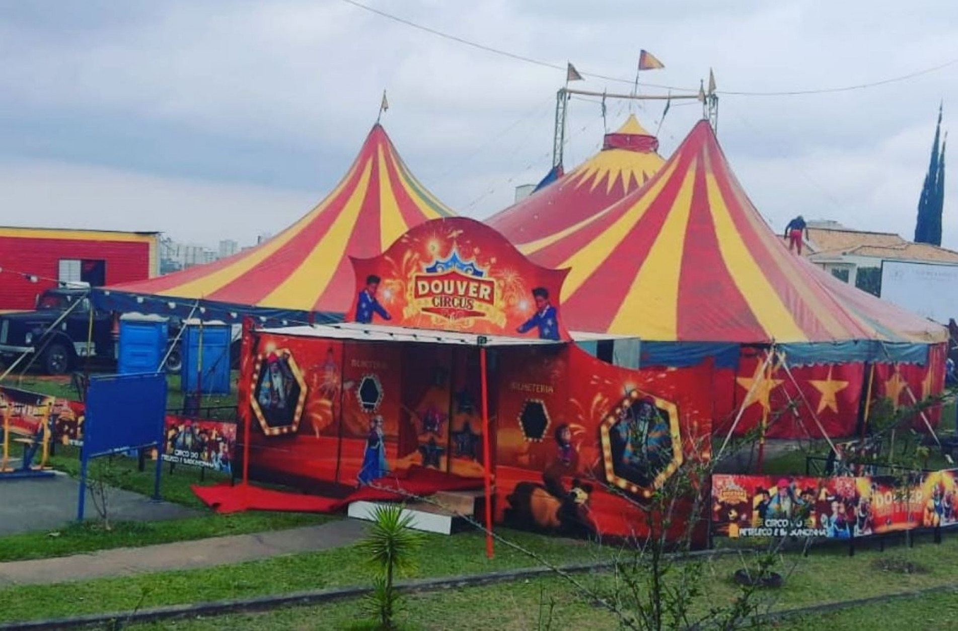 Espetáculos e oficinas de circo chegam ao Vitória Régia