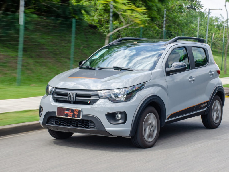 Mobi é bem resolvido como popular, mas tem preço de alto padrão