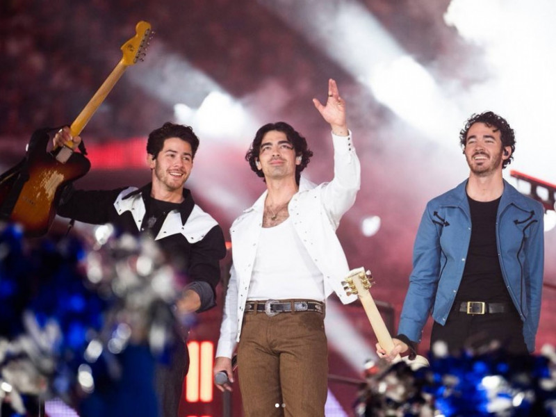 Jonas Brothers anunciam projeto inédito com álbum e turnê