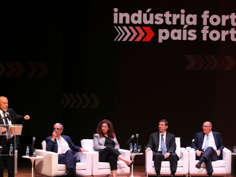 Lula minimiza esvaziamento da pasta de Marina: ‘Normal’