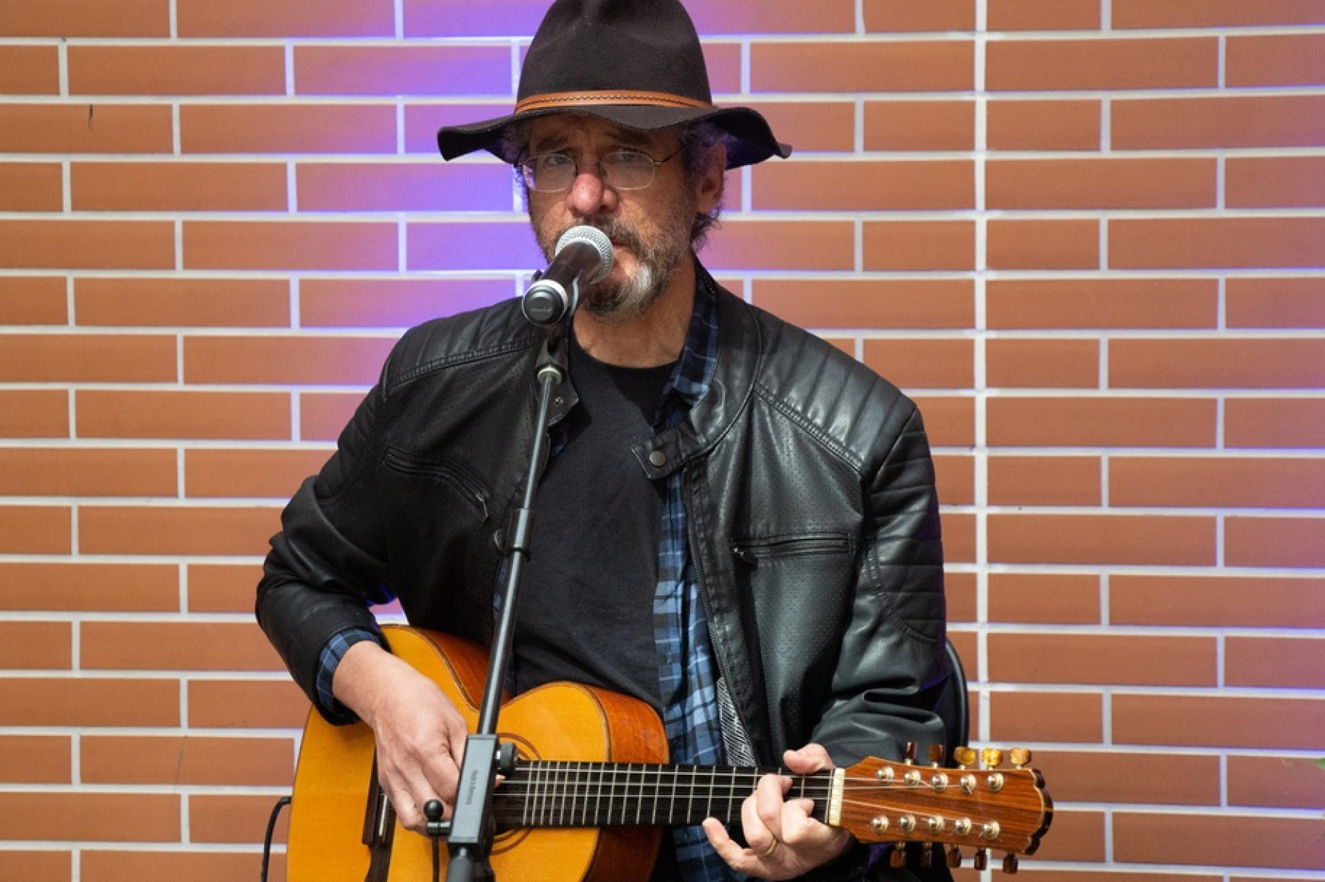 Marcelo Ribeiro faz show domingo, no Sesc