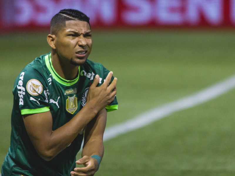 Rony sofre fratura e passará por cirurgia no antebraço