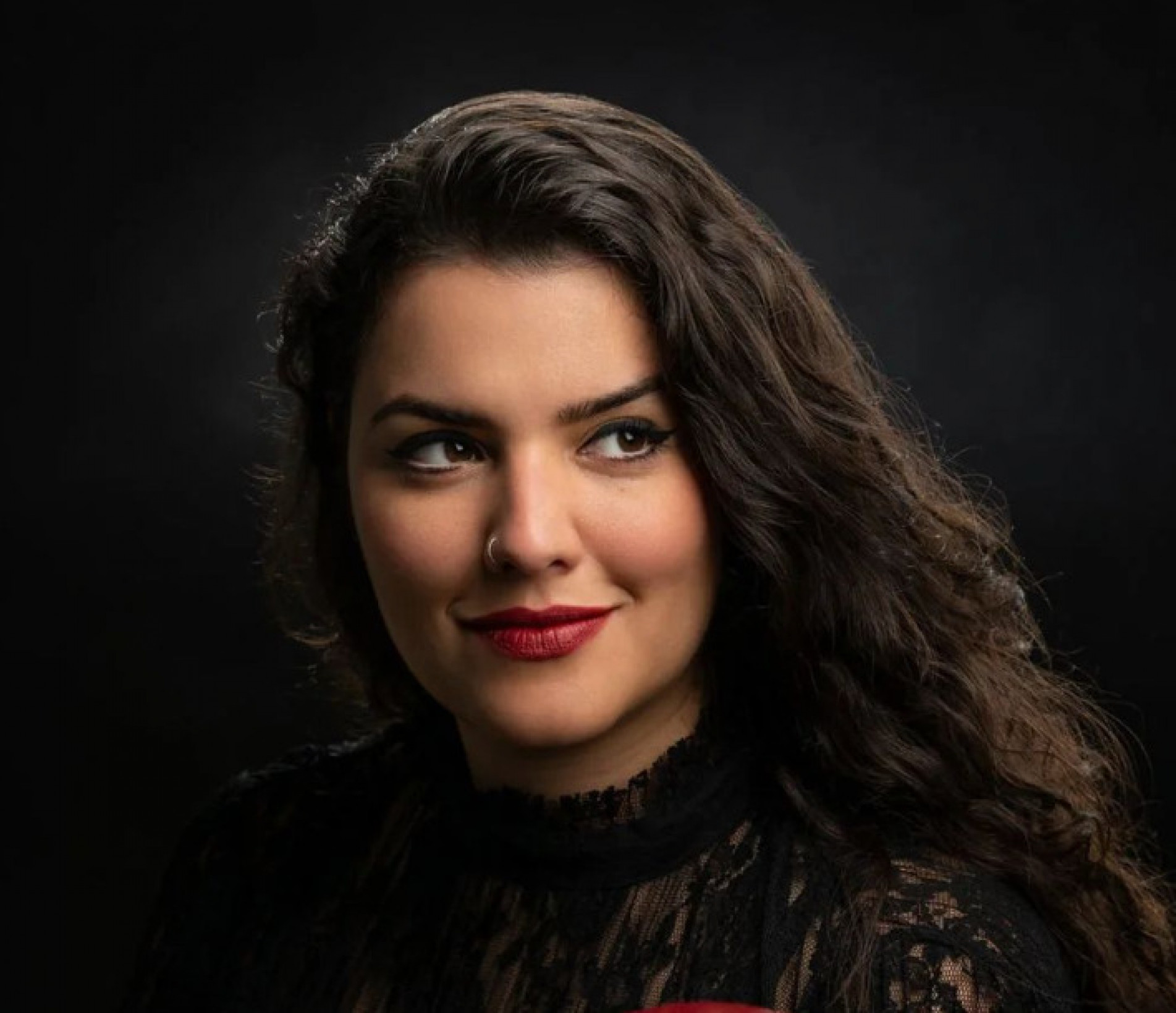 Brasileira Marcela Rahal vence concurso de canto lírico em Barcelona