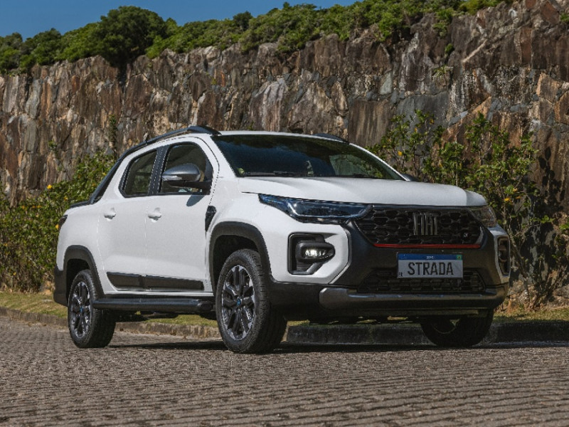 Strada Ultra 1.0 turbo é opção para quem gosta de picape compacta no ...