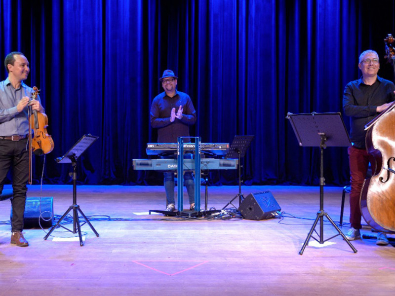 ‘Violino Bossa-Nova’ celebra estilo musical brasileiro