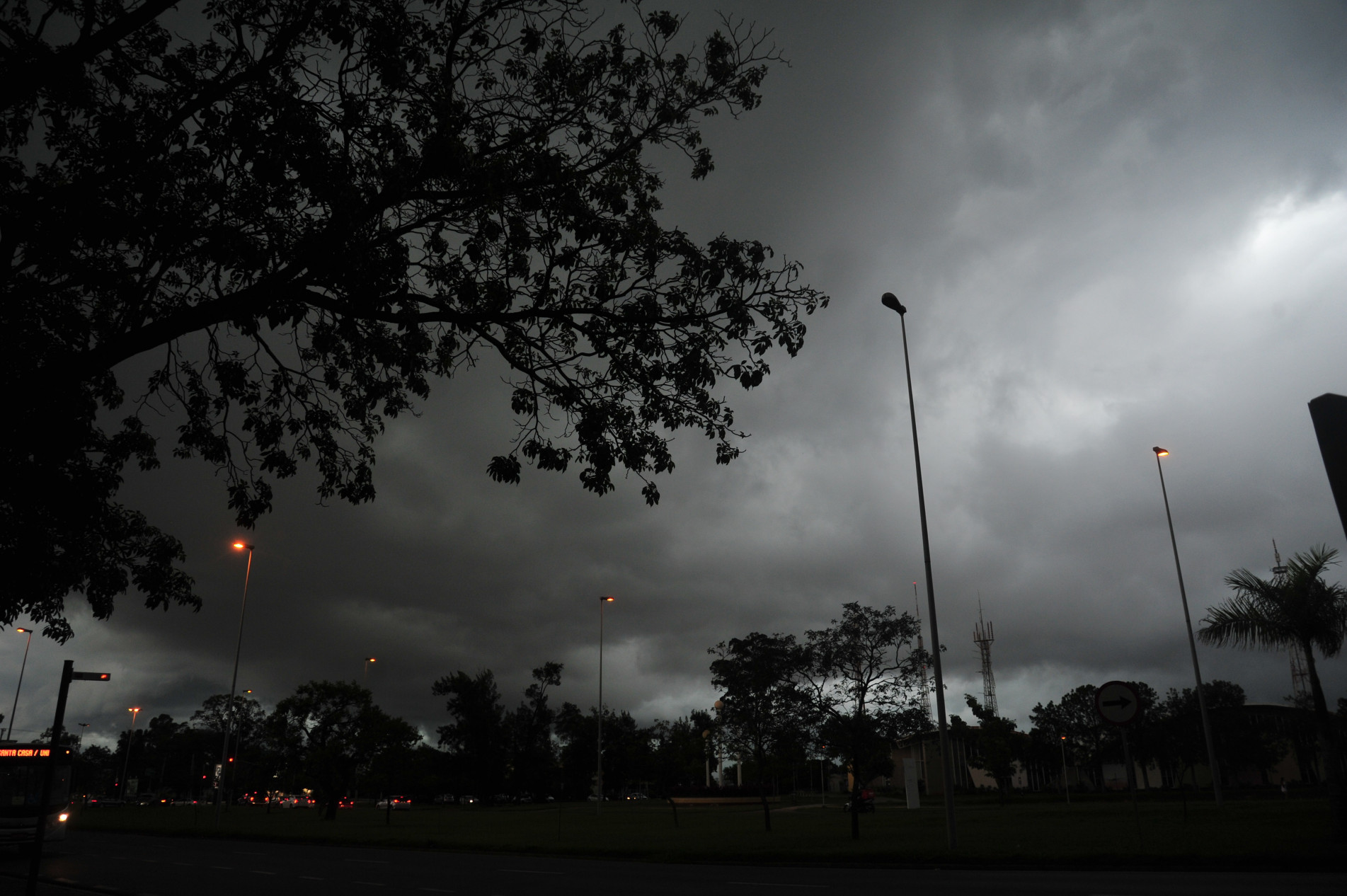 Defesa Civil alerta para alto risco de temporal na região de Sorocaba