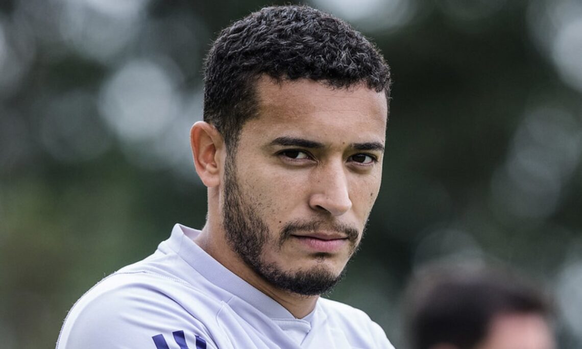 Grêmio descarta contratar William, mas decide pela chegada de 2 ...